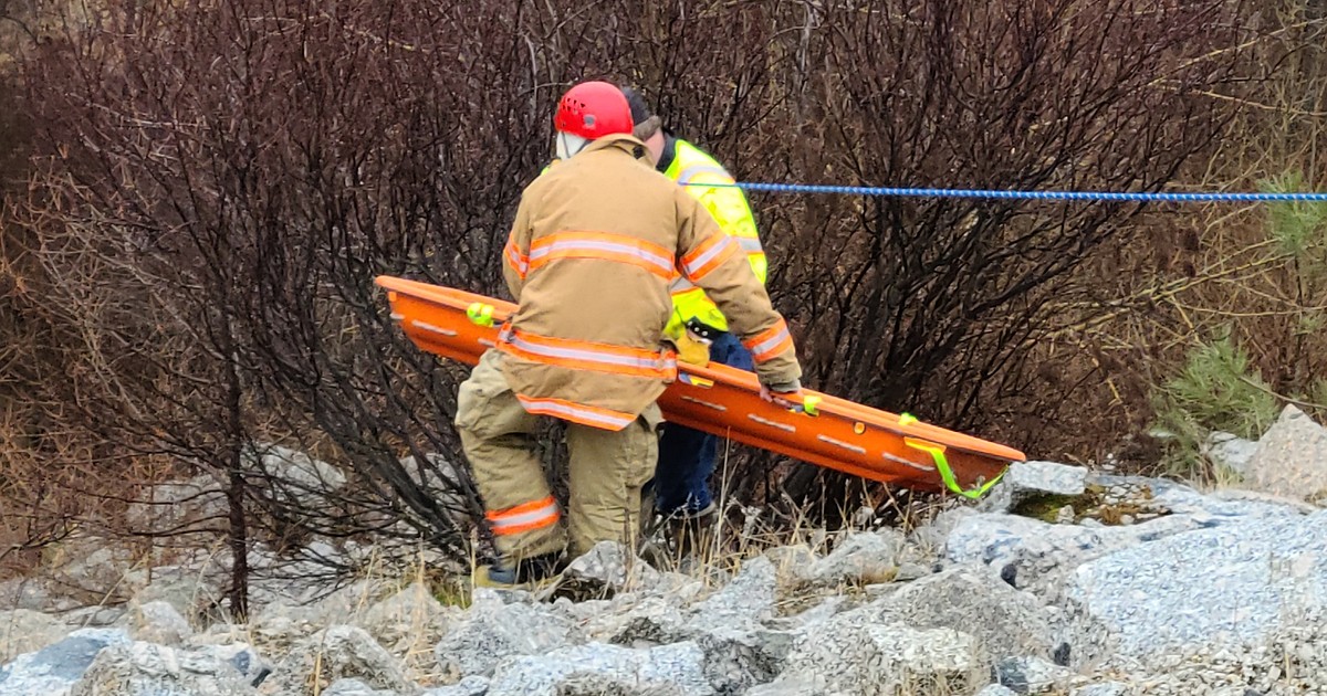 First responders use rope rig to rescue driver | Hagadone News Network