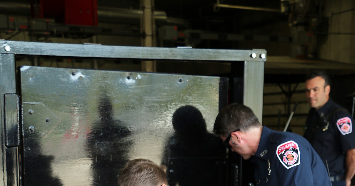 SHS student crafts forcible entry door for firefighters | Bonner County ...