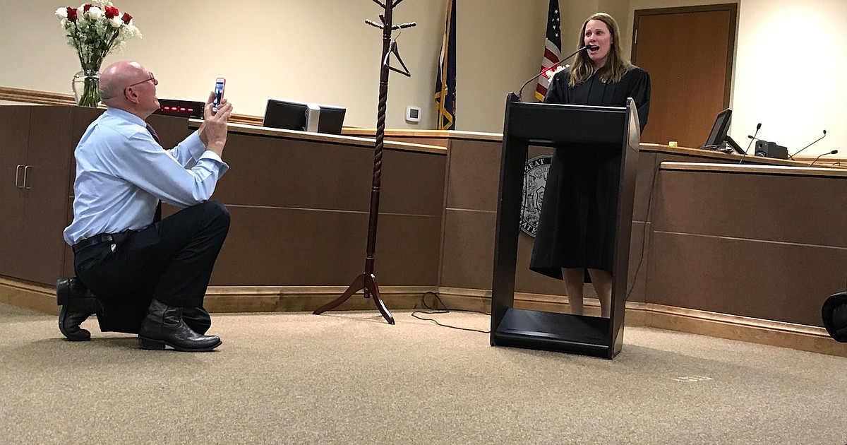 Harden takes oath as district's newest judge | Bonner County Daily Bee