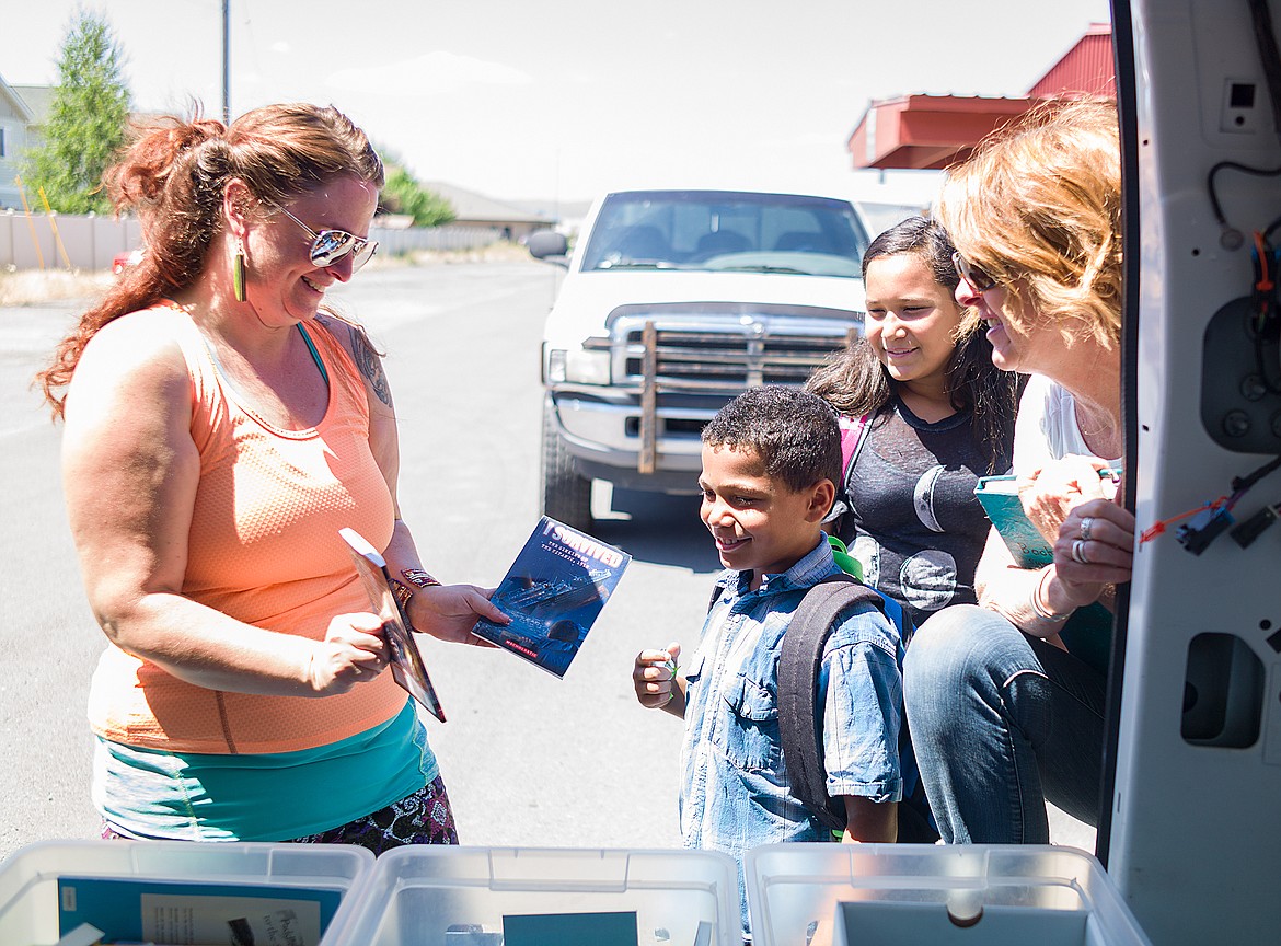 Bookmobile fosters reading all summer long | Hungry Horse News