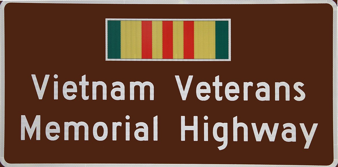 ITD unveils highway signs to honor Vietnam veterans | Coeur d'Alene Press