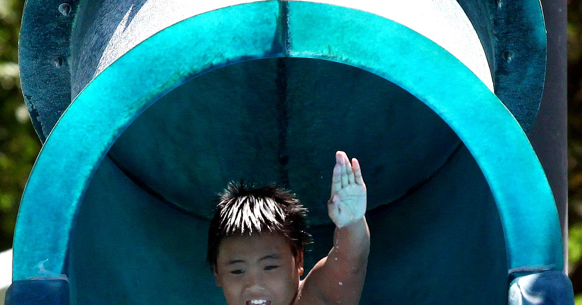 Splashdown | Columbia Basin Herald