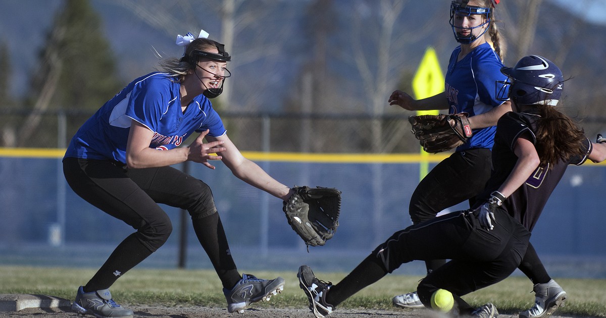 Another up and down week for Wildkats softball | Hungry Horse News