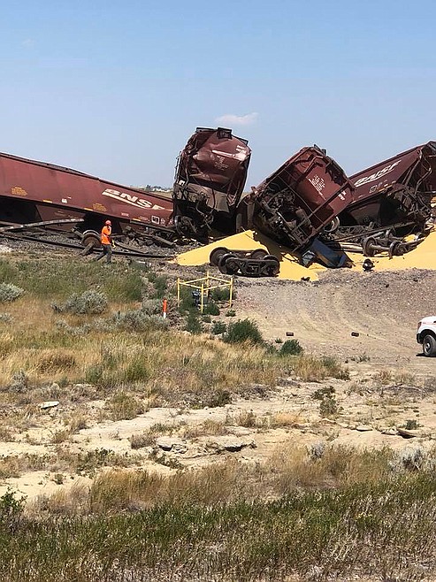 BNSF train derails in Cut Bank | Daily Inter Lake