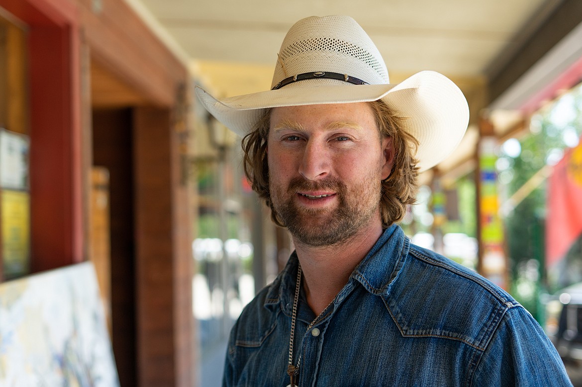 Rodeo artist brings passions to Whitefish | Whitefish Pilot