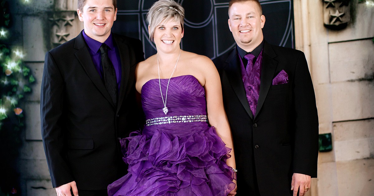 Princess Ball prep Organizers of annual fundraiser hope to top $500,000 ...