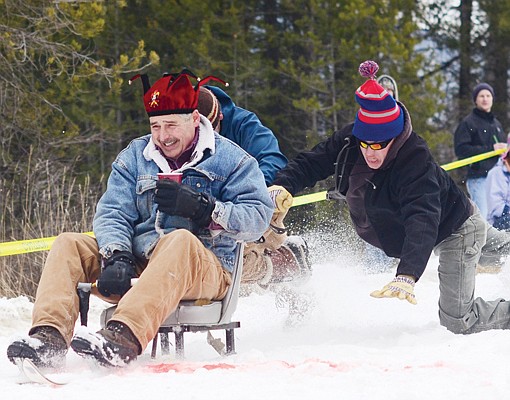 The 'secrets' of bar stool racing revealed | Hungry Horse News