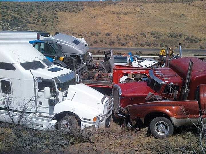 Wildfire smoke to blame for I-90 pileup near Vantage | Hagadone News ...