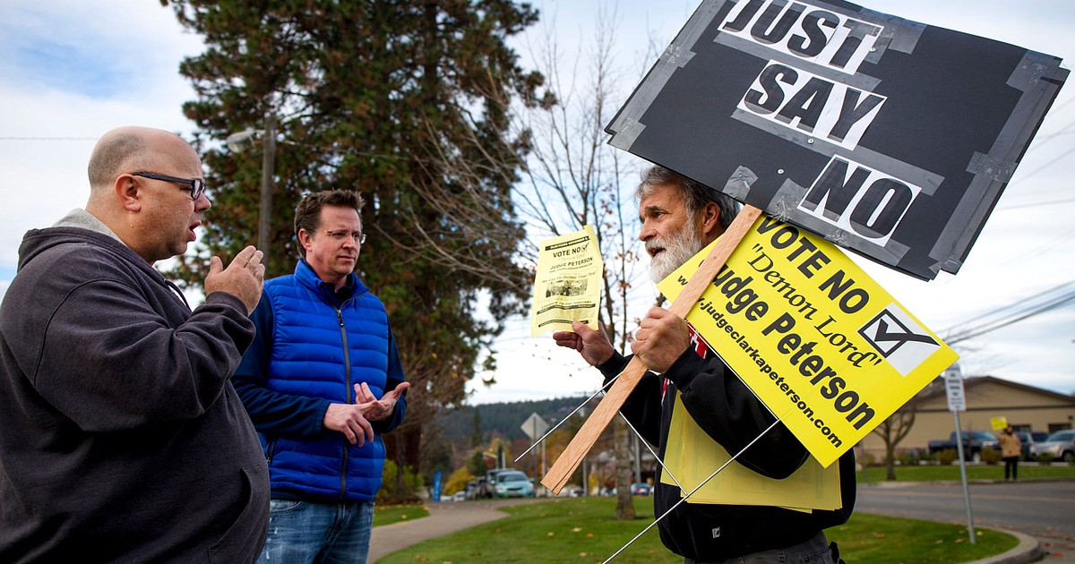 Judge Peterson target of protest | Coeur d'Alene Press
