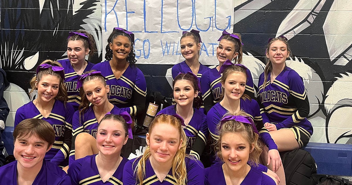 KHS cheerleaders shake competition, win first place | Shoshone News-Press