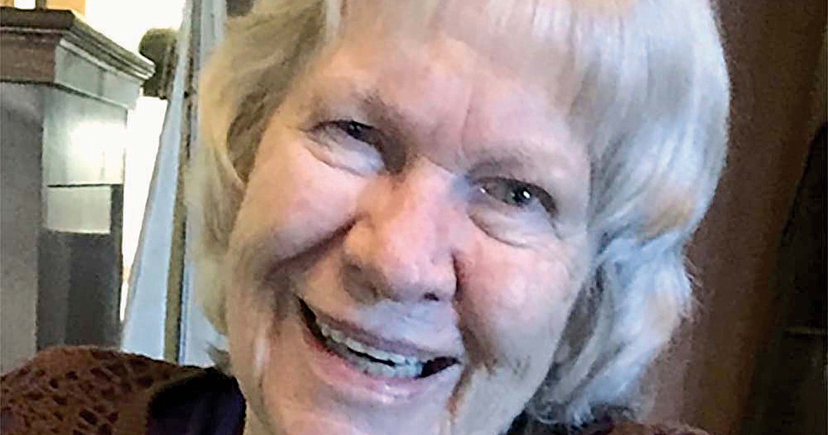 Elizabeth Boylan's Instagram, Twitter & Facebook on IDCrawl