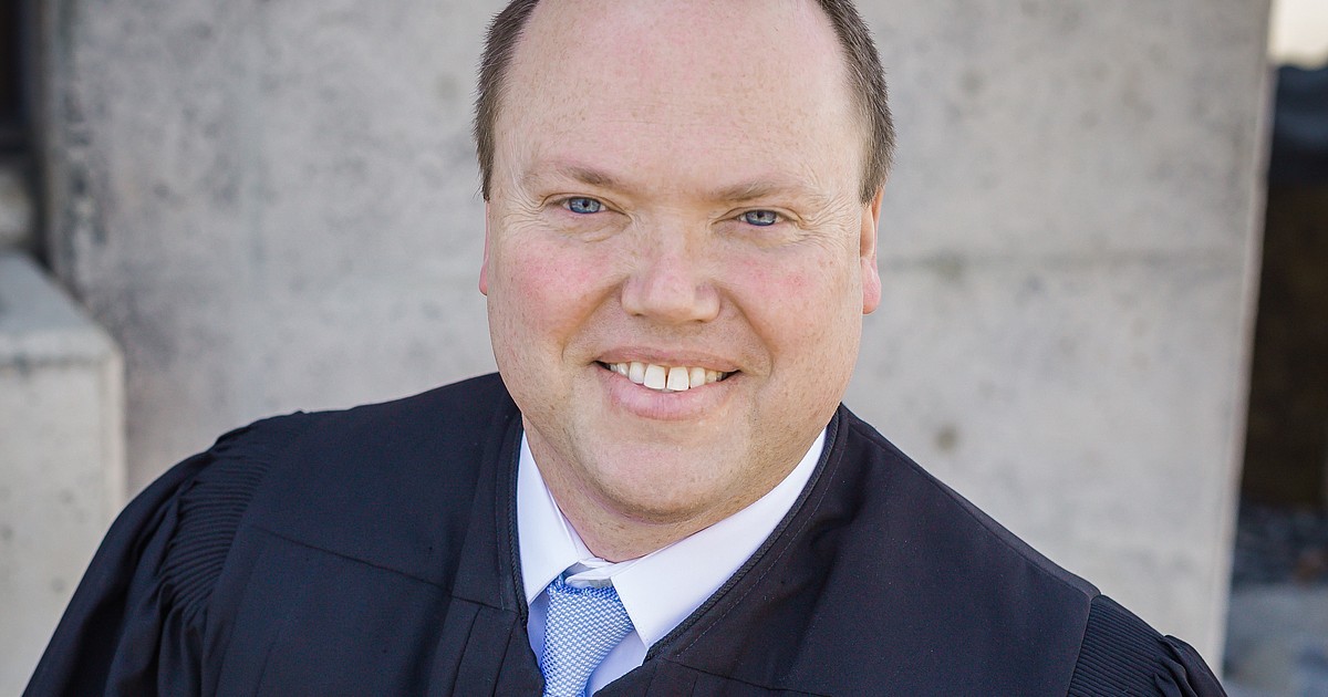 Inslee appoints Hill to Superior Court judge position | Columbia Basin ...