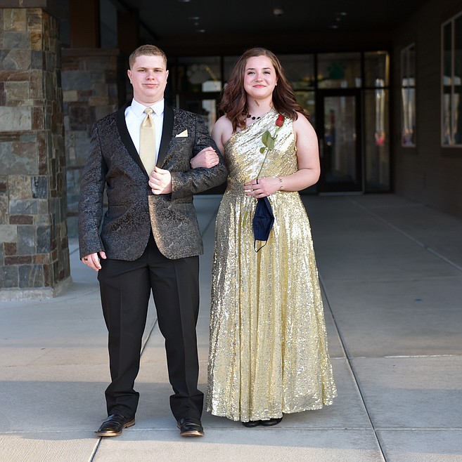 PHOTOS: WHS Mask-Querade Prom | Whitefish Pilot
