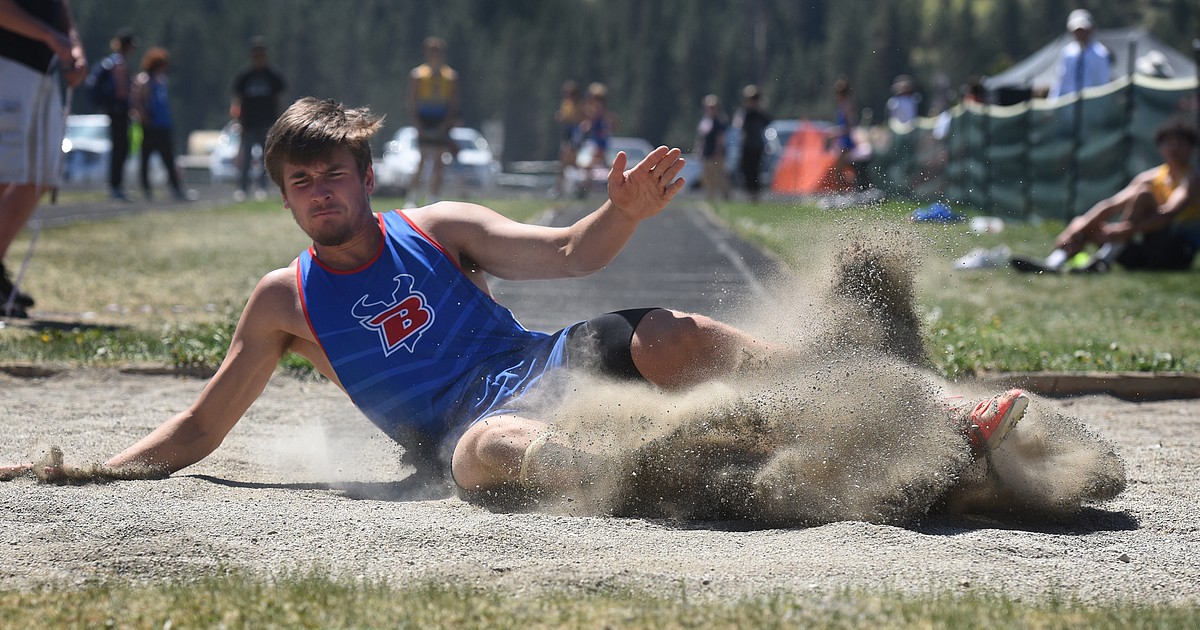 Track teams sweep district meet | Bigfork Eagle