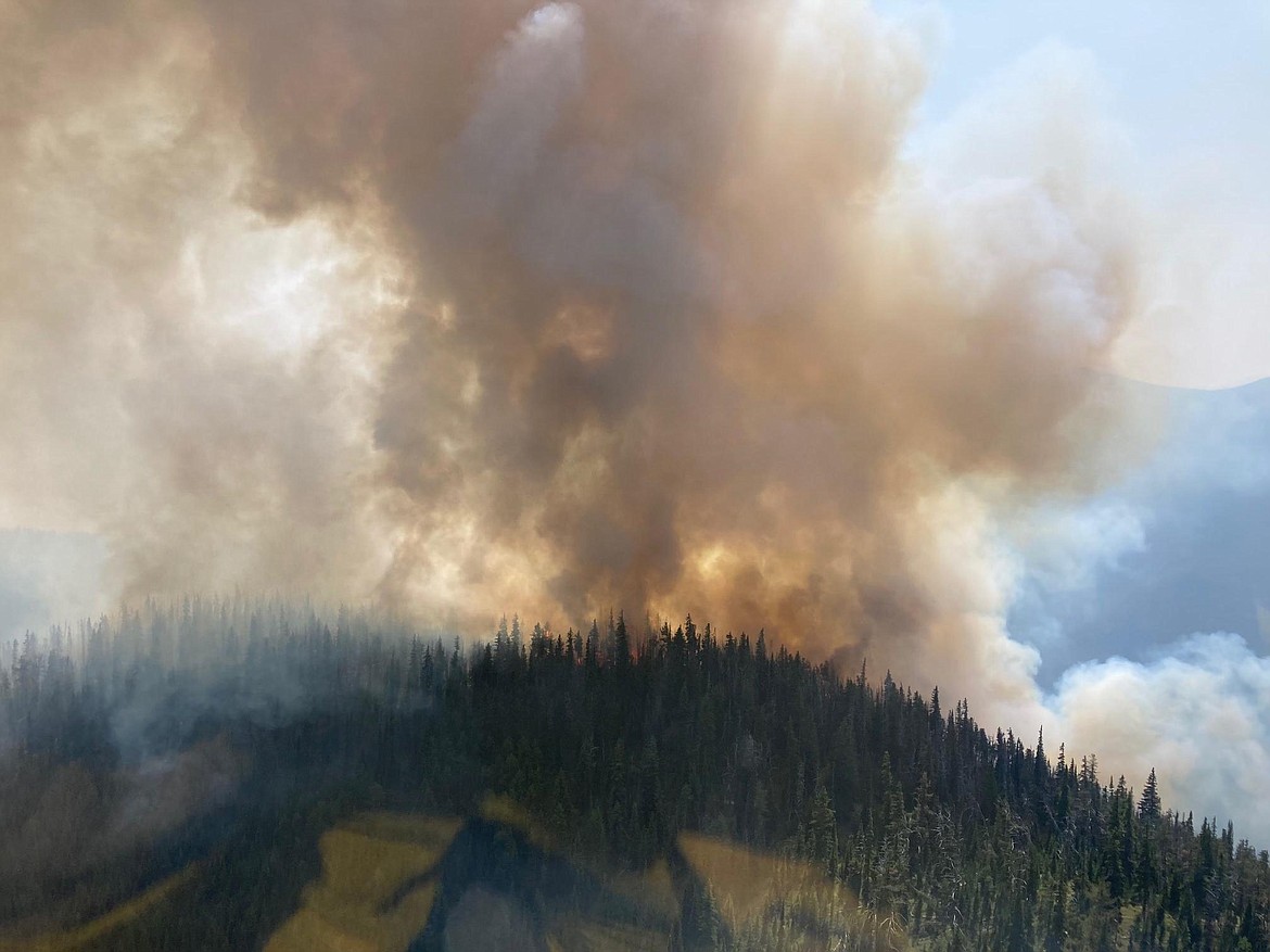Evacuation warnings lifted for Hay Creek Fire near Polebridge | Daily ...