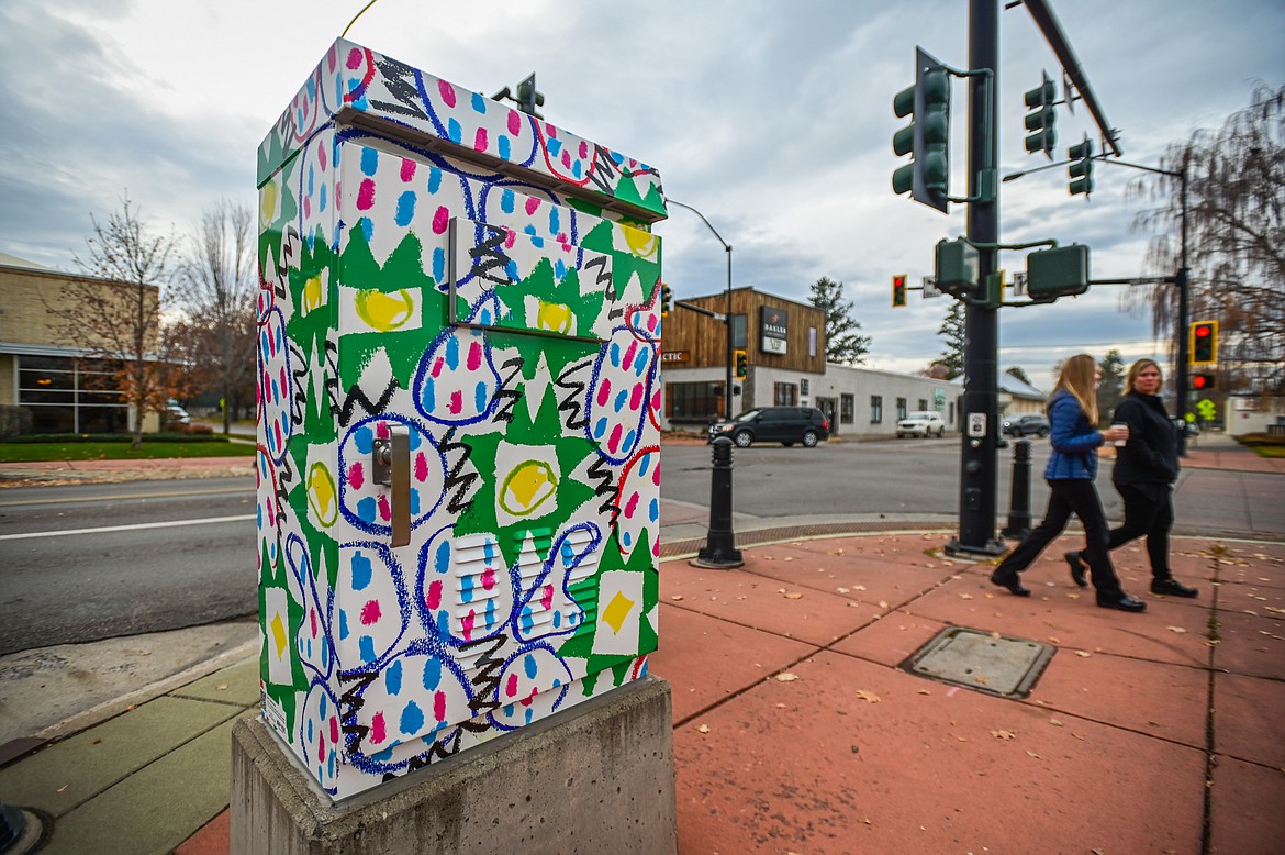 Traffic signal box project adds color to Kalispell streets | Daily ...