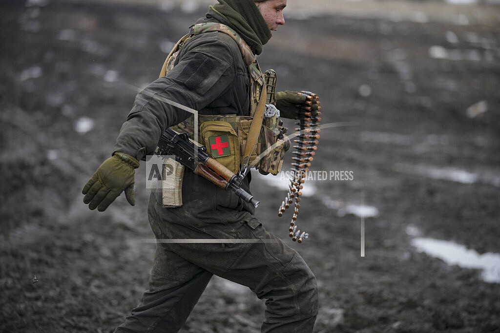 UK's Johnson cites 'a dangerous moment' in Ukraine crisis | Coeur d ...