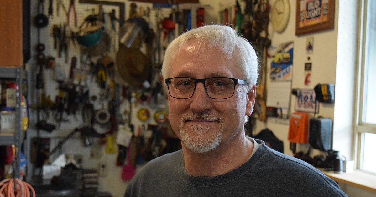 Lind Artist reinvents the wheels… | Hagadone News Network