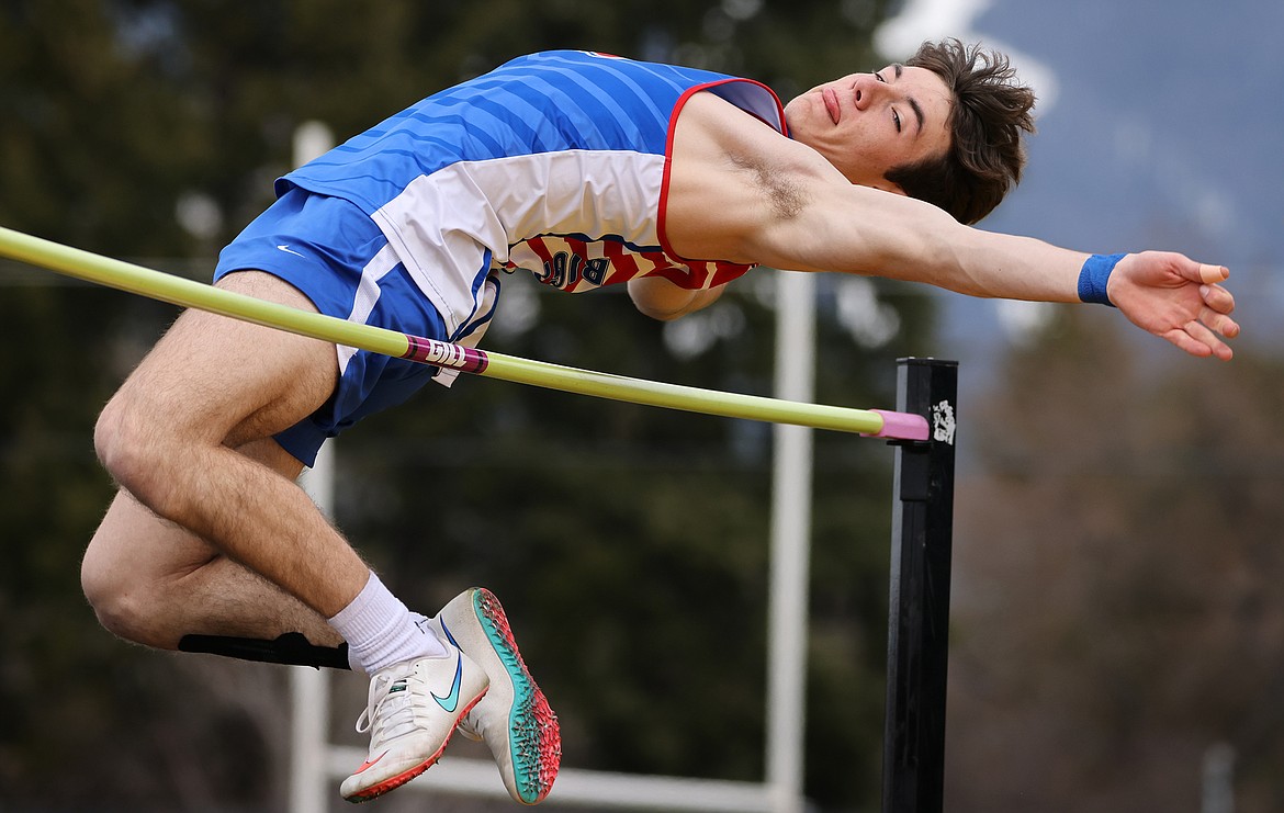 Vikings win Whitefish meet, Valkyries take third | Bigfork Eagle