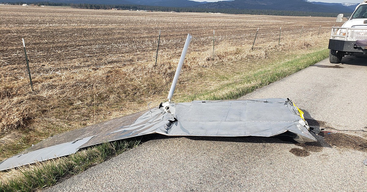Report: Video recording shows aircraft crashing after losing a wing ...