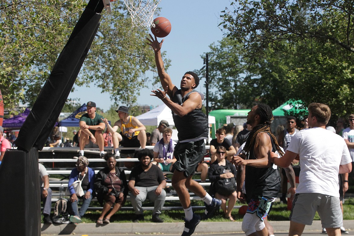 THE FRONT ROW with MARK NELKE: After two straight years without, North ...