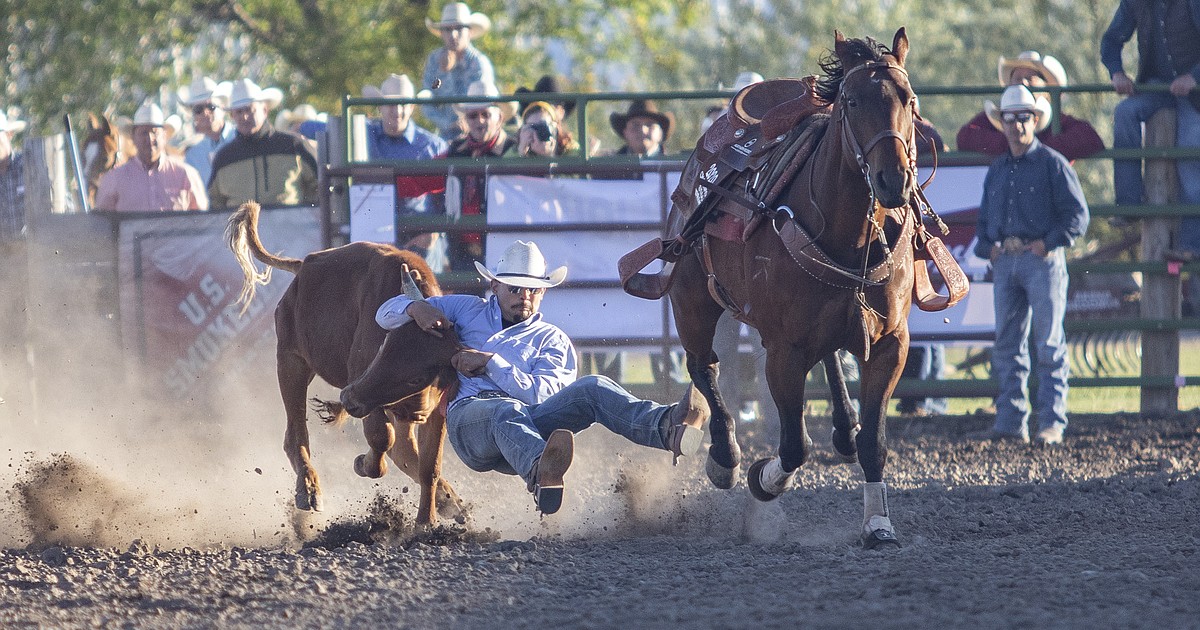 Area rodeo athletes saddle up for local competition | Lake County Leader