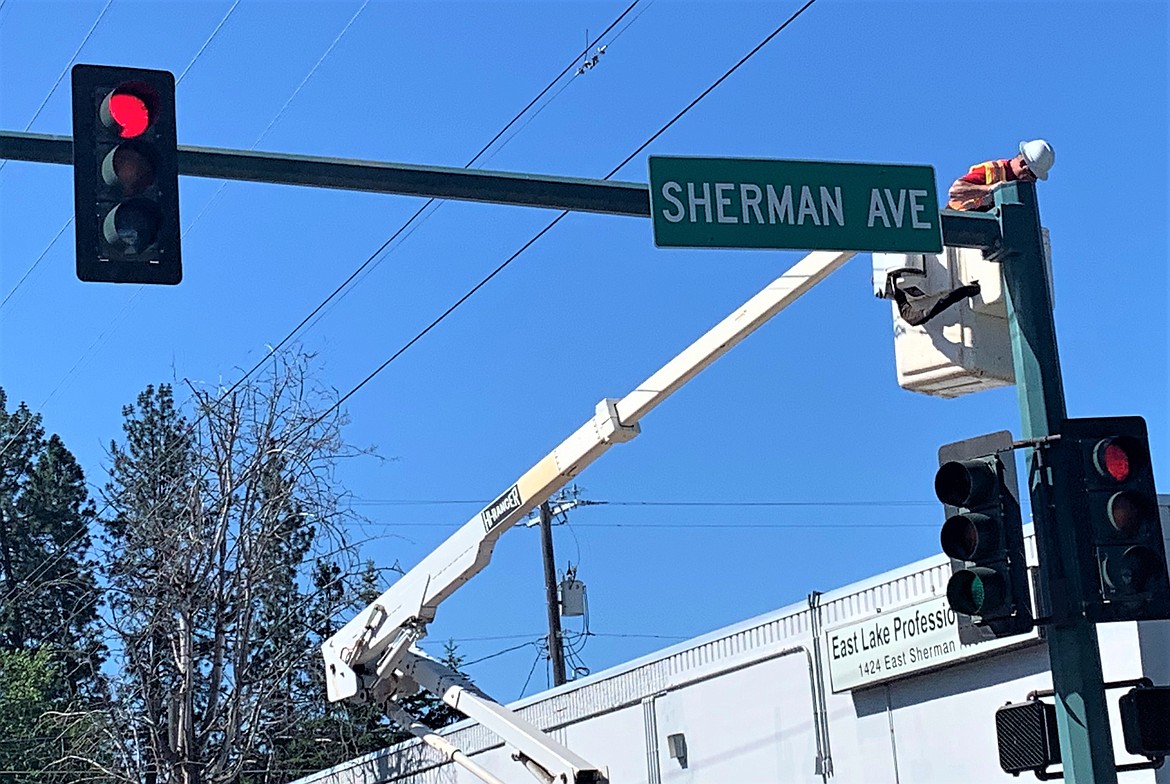 City installing overhead detection systems on Sherman Avenue | Coeur d ...