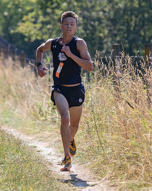 Mission Bulldogs lead the pack at Ronan Canal Run | Lake County Leader