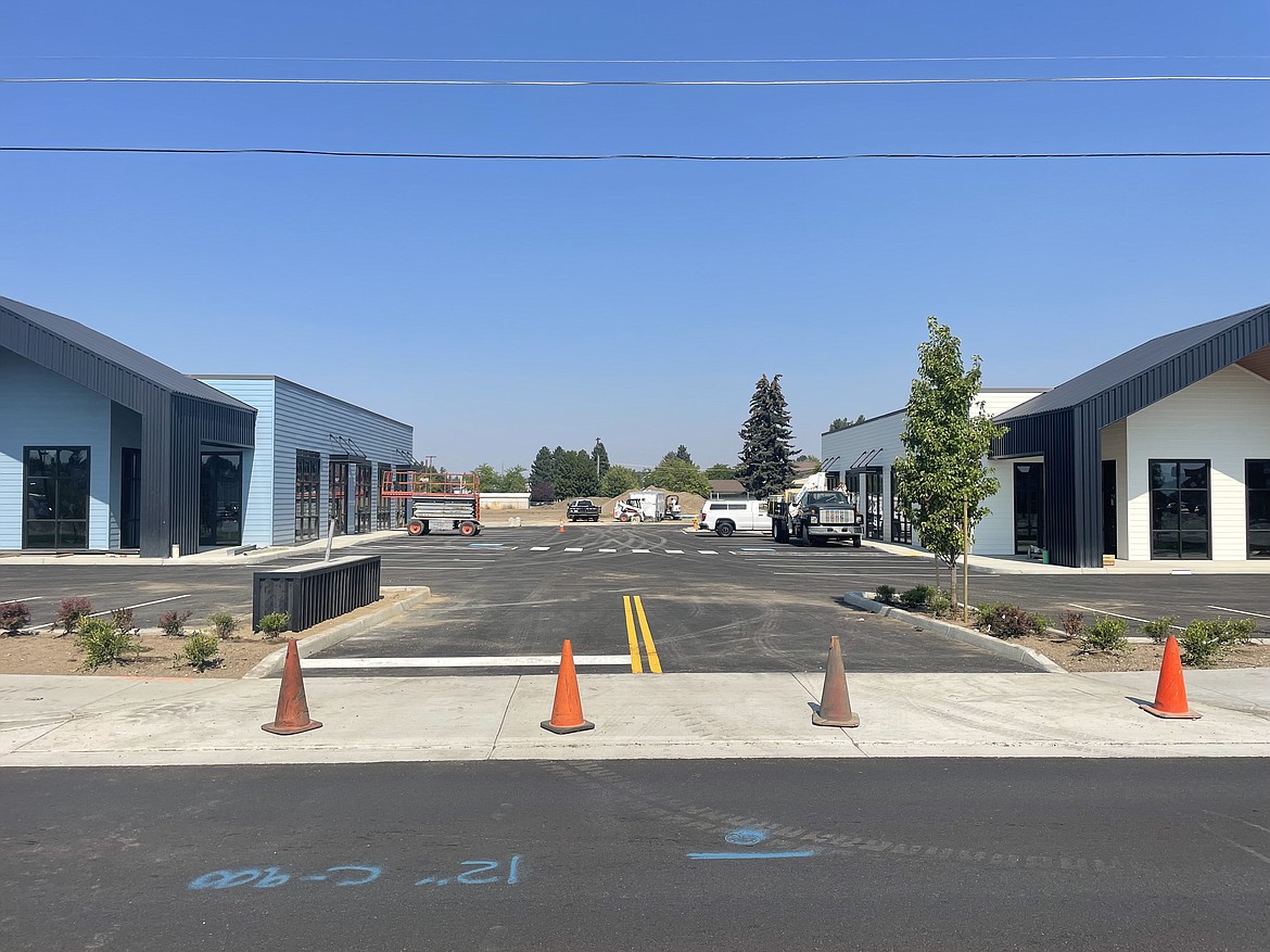 Putting on the finishing touches | Coeur d'Alene Press