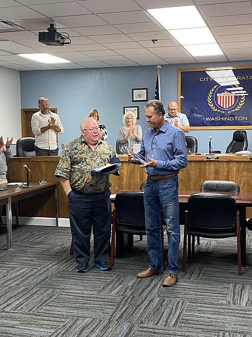 Ephrata Honors Longtime Resident And Business Owner Columbia Basin Herald