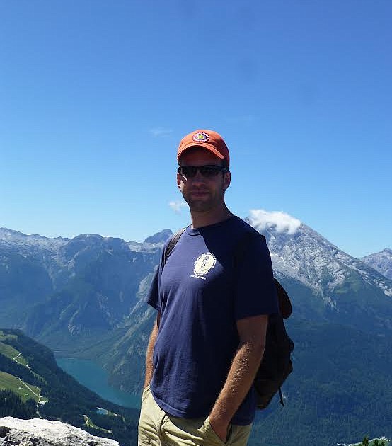 Troy native writes book about war experiences | Western News