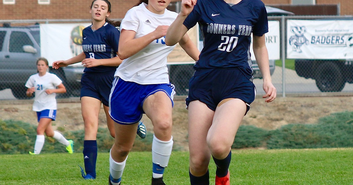 Badger girls soccer finishes off '22 season | Bonners Ferry Herald