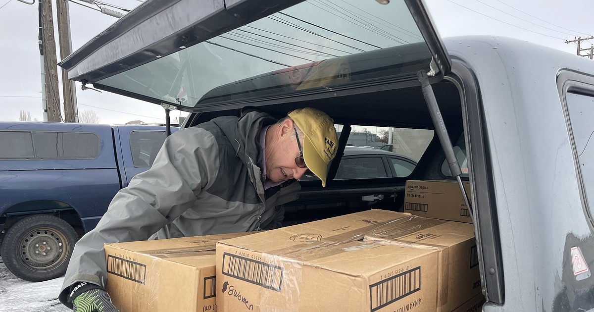 A little bag of dignity | Columbia Basin Herald