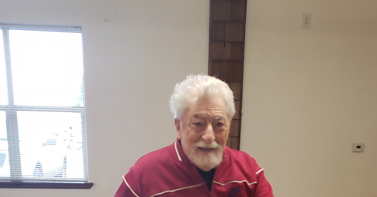 Seniors flex in Fit and Fall Proof class | Coeur d'Alene Press
