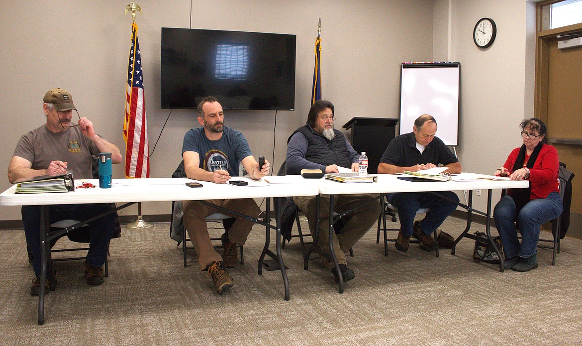 Library board reviewing material policy, director candidates | Bonners ...