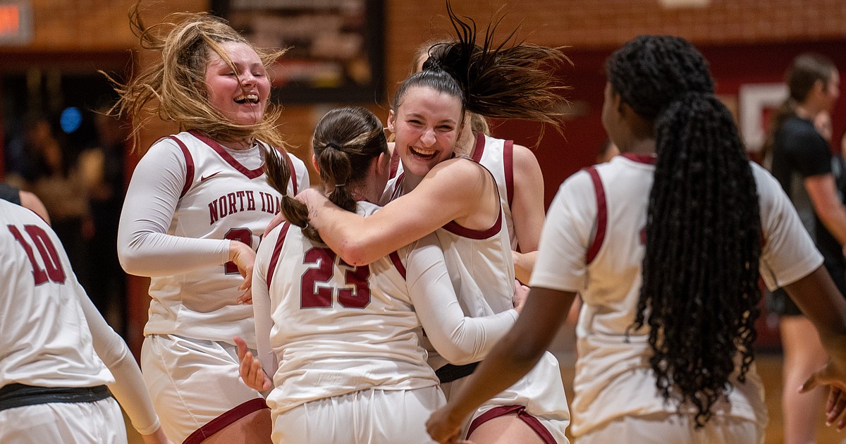 NIC BASKETBALL: Cardinal men cap unbeaten regular season with romp ...