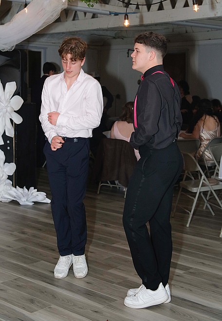 PHOTOS: Plains High School prom | Valley Press/Mineral Independent