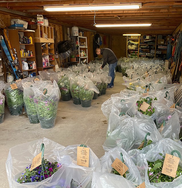 Flowers for Futures baskets available | Bonner County Daily Bee