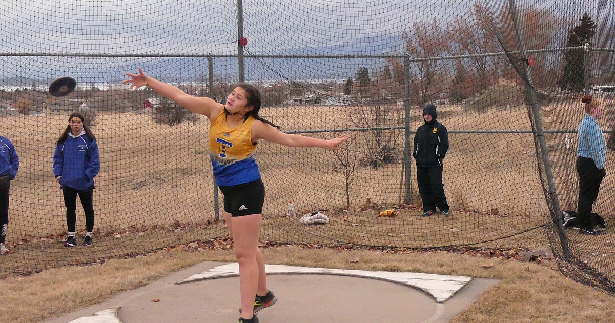 Local athletes heat up at chilly Dave Tripp meet | Valley Press/Mineral ...