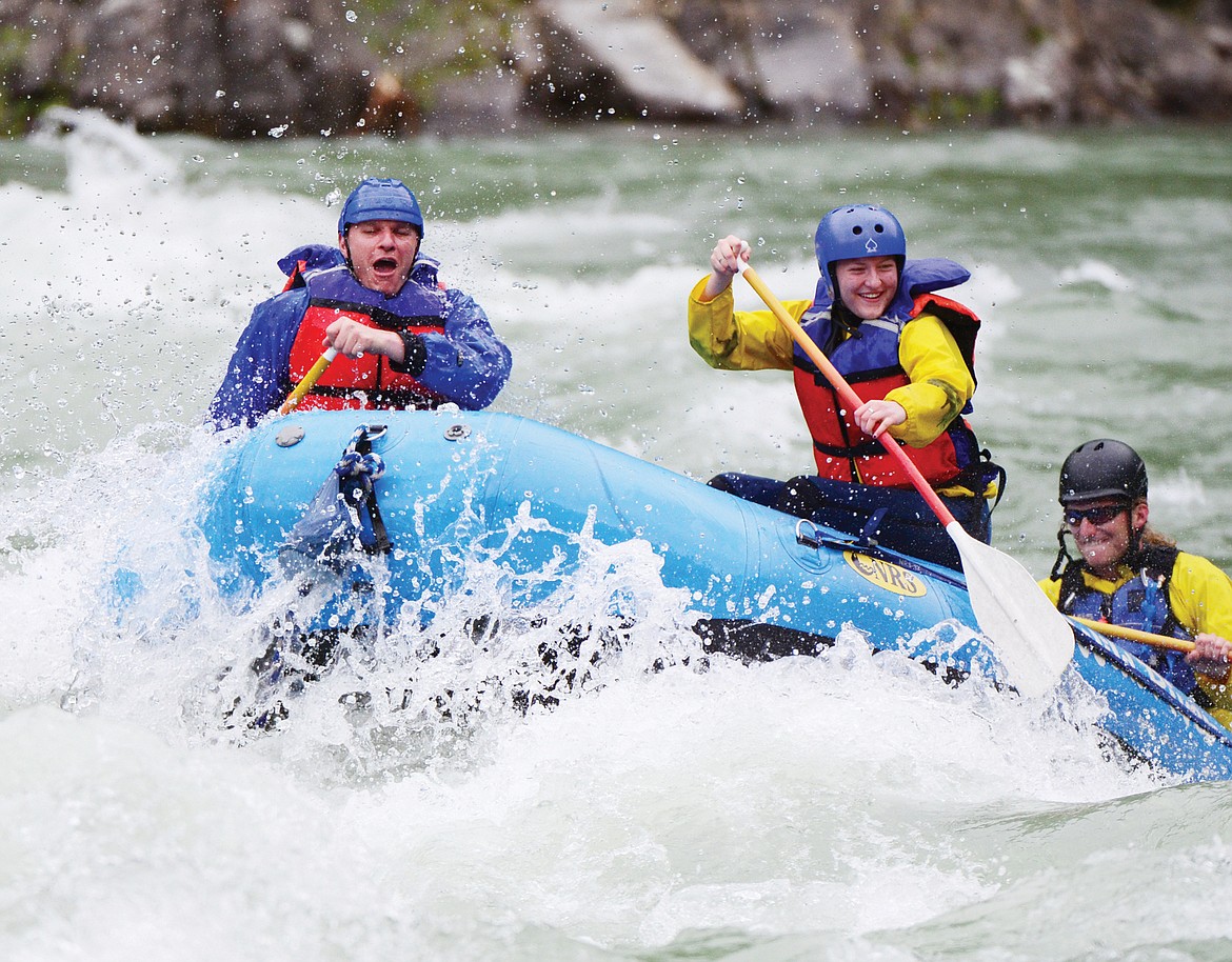 As river use surges, private rafters raise red flags | Hungry Horse News
