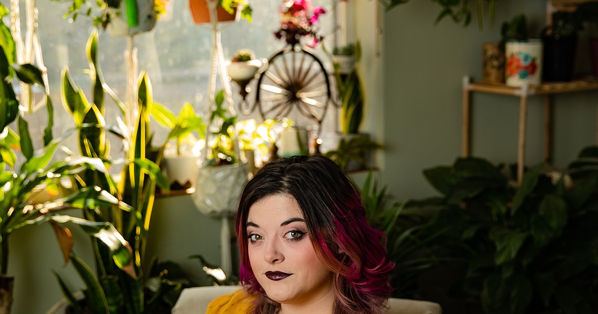 FAST FIVE Crystal Clear masterpieces with Ashley Browning | Coeur d ...