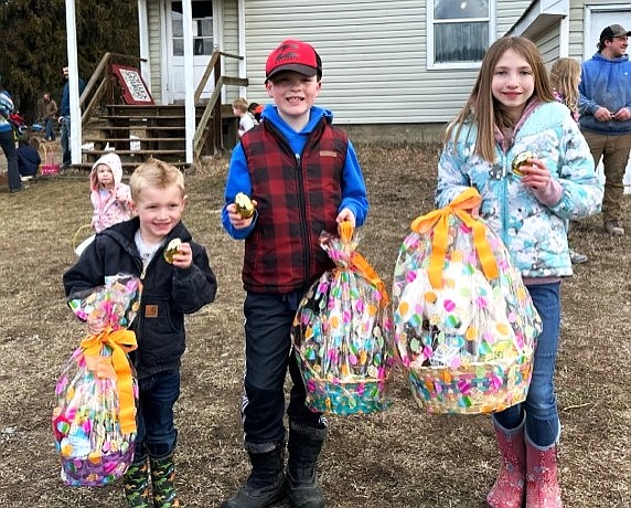 Egg-tastic Easter Egg Hunt | Bonners Ferry Herald