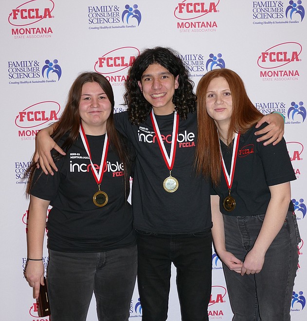 Hot Springs students earn medals at leadership conference | Valley ...