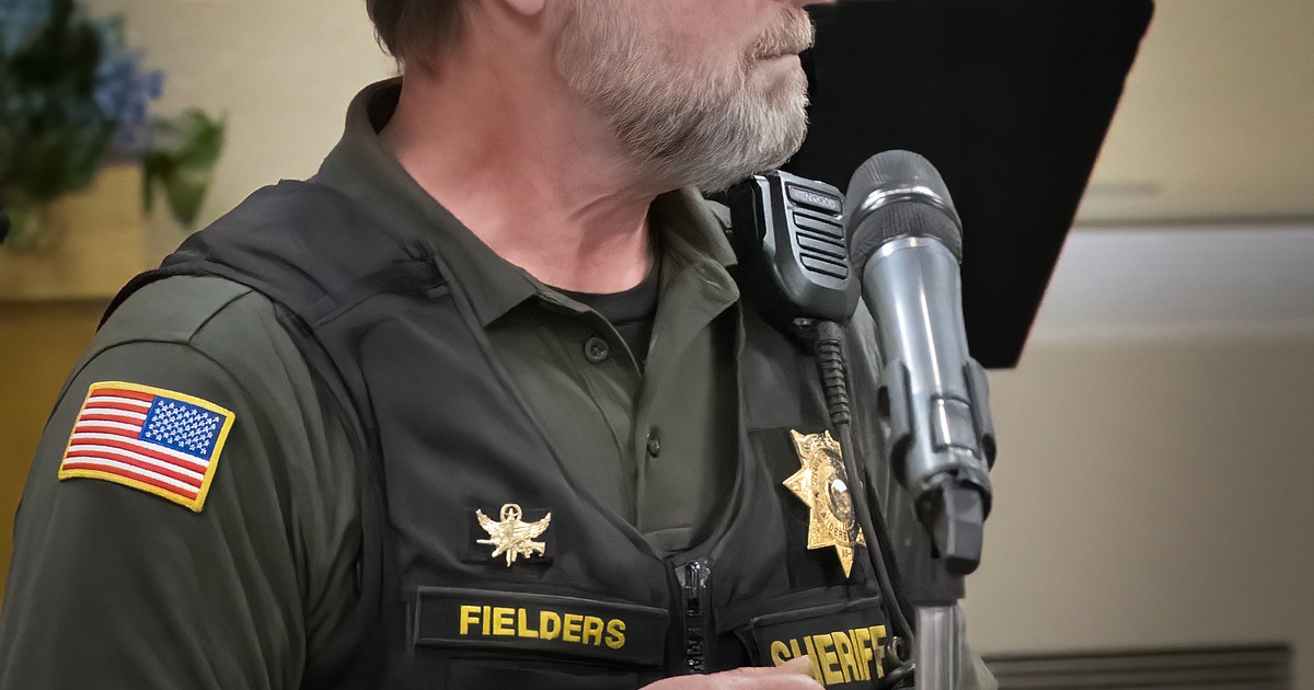 Sheriff Fielders encourages 'survival in support groups' | Valley Press ...