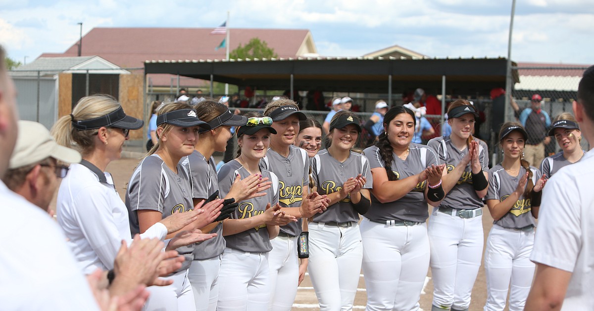 Knight softball earns WIAA Team of the Month honors | Columbia Basin Herald