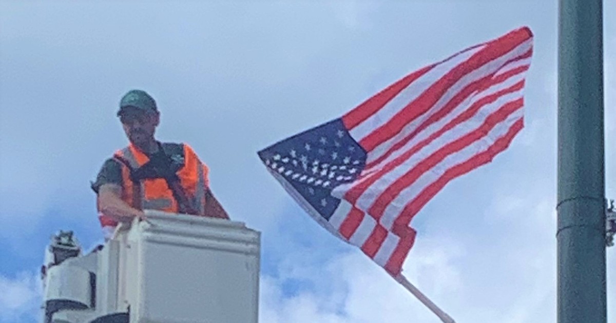 Old Glory flies high | Coeur d'Alene Press