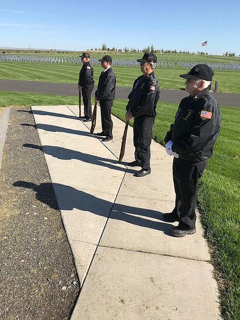 VETERANS PRESS: 95-year-old veteran continues to serve in the Shrine ...
