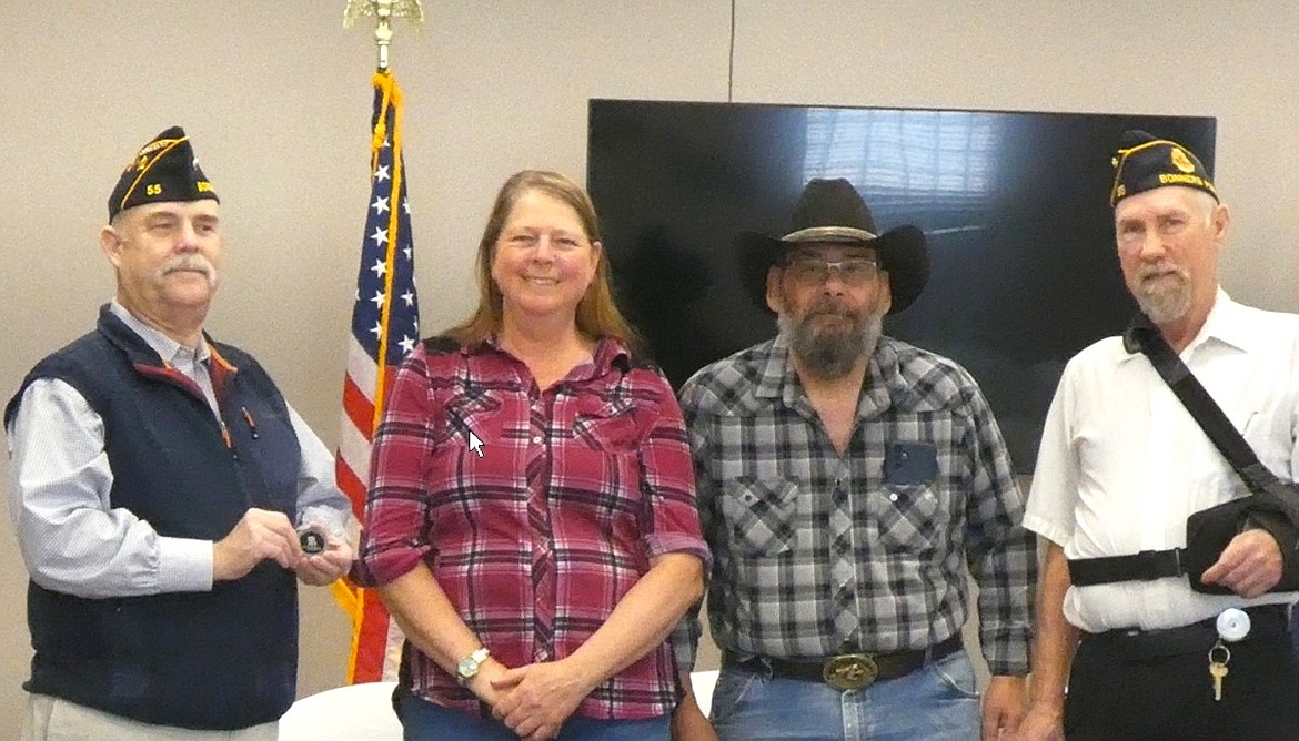 Local couple received medallion and veterans thanks | Bonners Ferry Herald