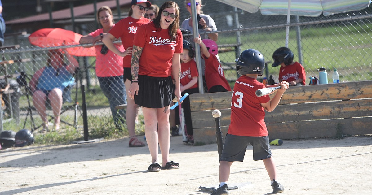 Little Libby Loggers tee ball photos | Western News