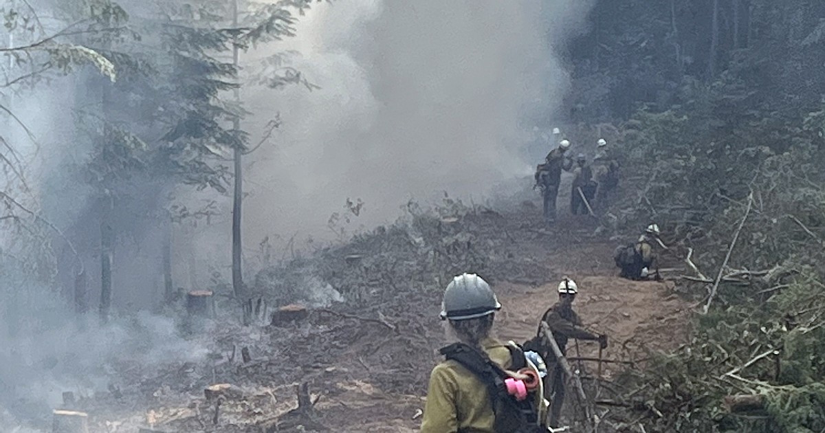 Crews battle Consalus, Bee Top fires | Bonner County Daily Bee